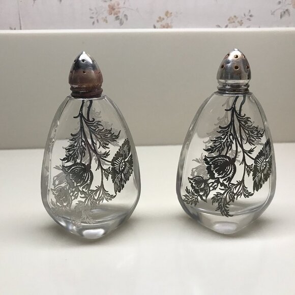 Silver City Glass | Dining | Vintage Salt Peper Shakers With Silver ...